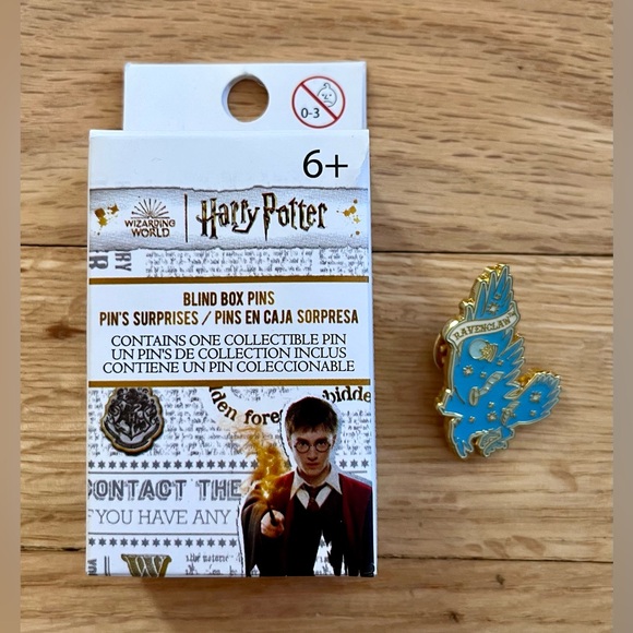 Warner Bros. | Jewelry | Ravenclaws Harry Potter Pastel House Blind Box ...
